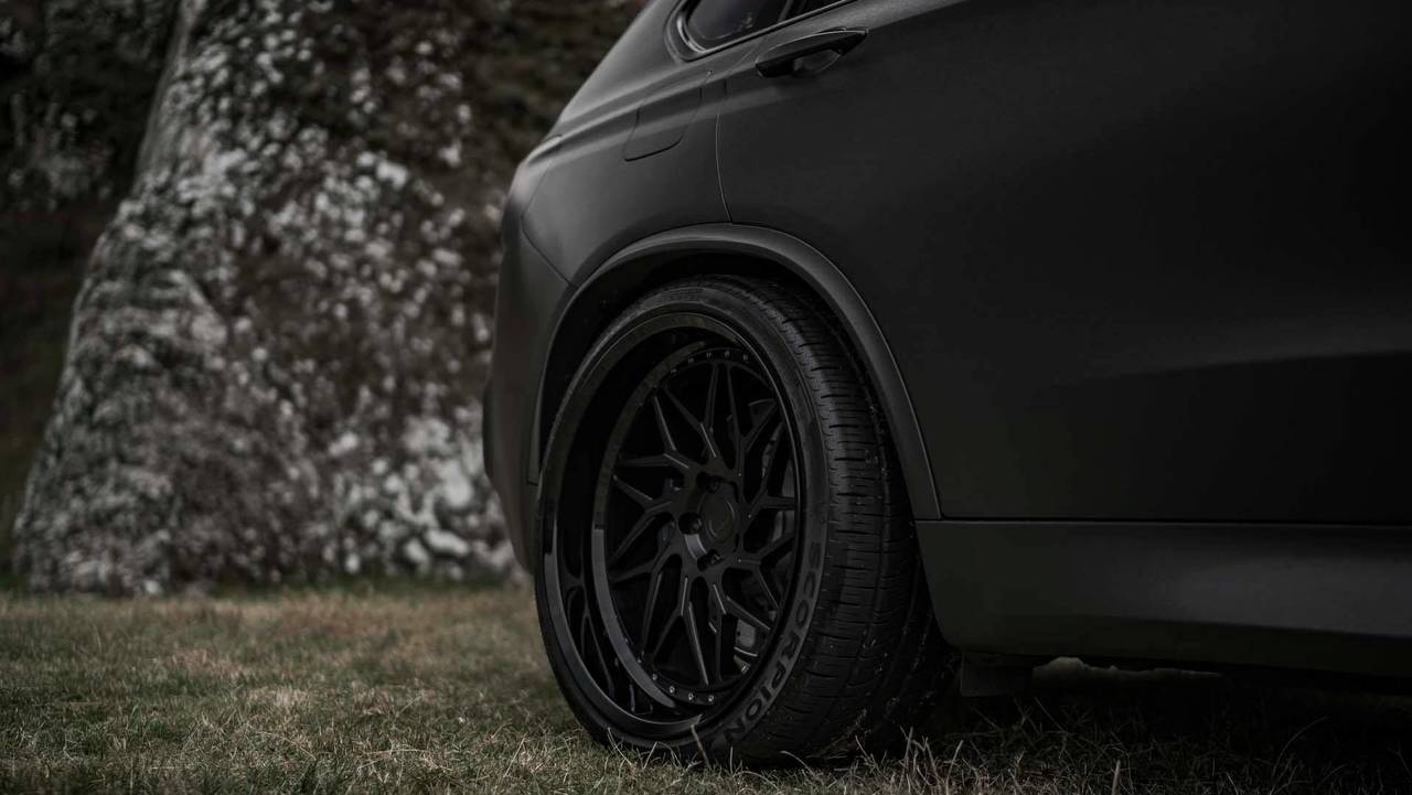 Murdered-Out BMW X5 M With 750 HP Is Mafia-Approved