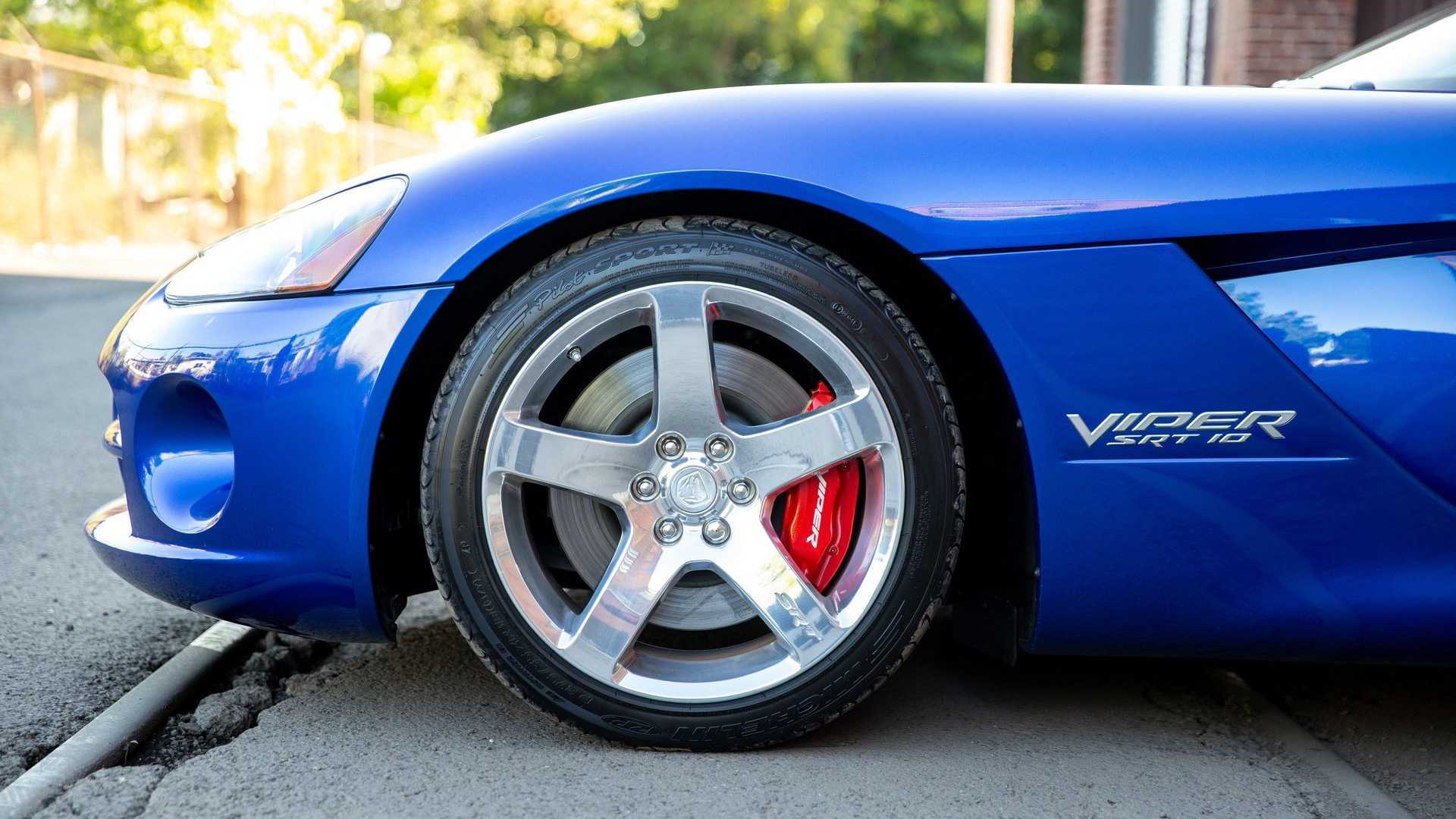 Supercharged 2006 Dodge Viper SRT-10 Is The Ultimate American Supercar ...