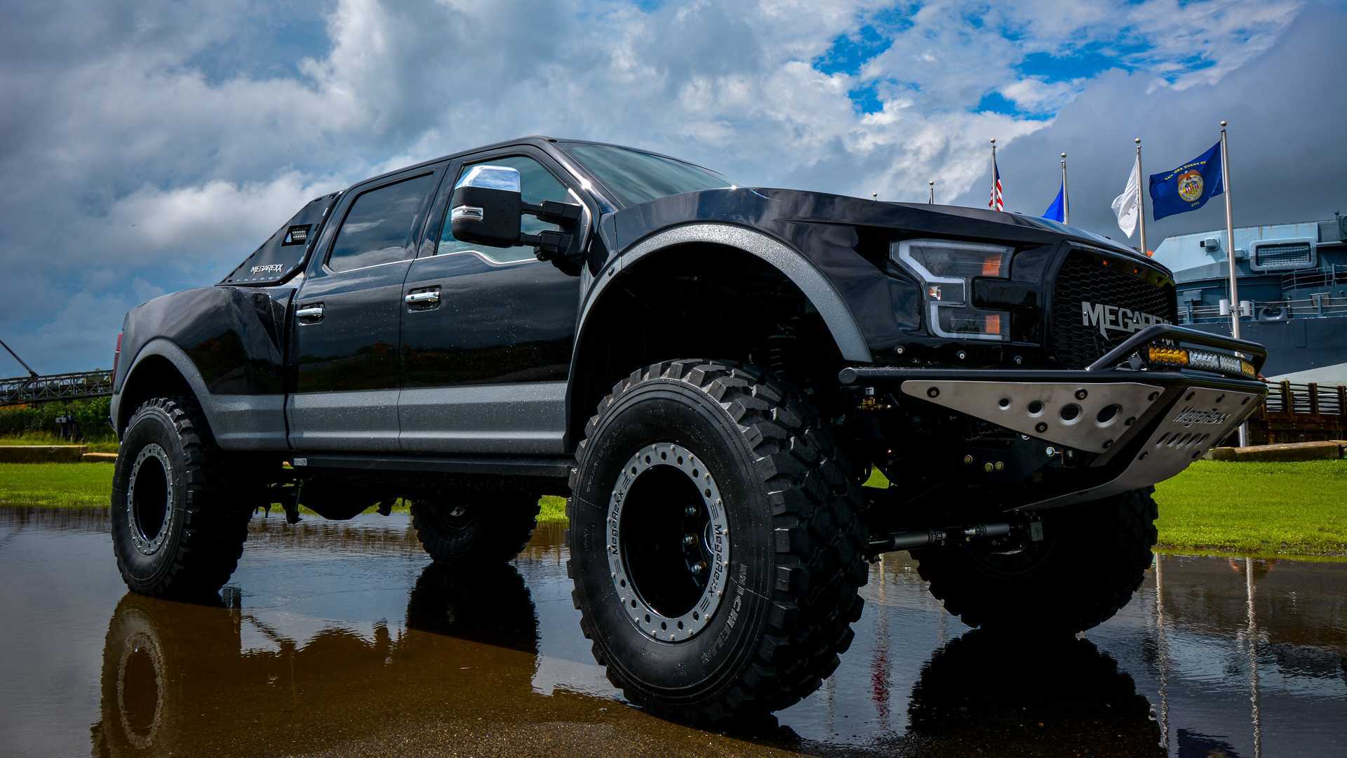 MegaRexx MegaRaptor: un brutal Ford F-250 Super Duty vitaminado