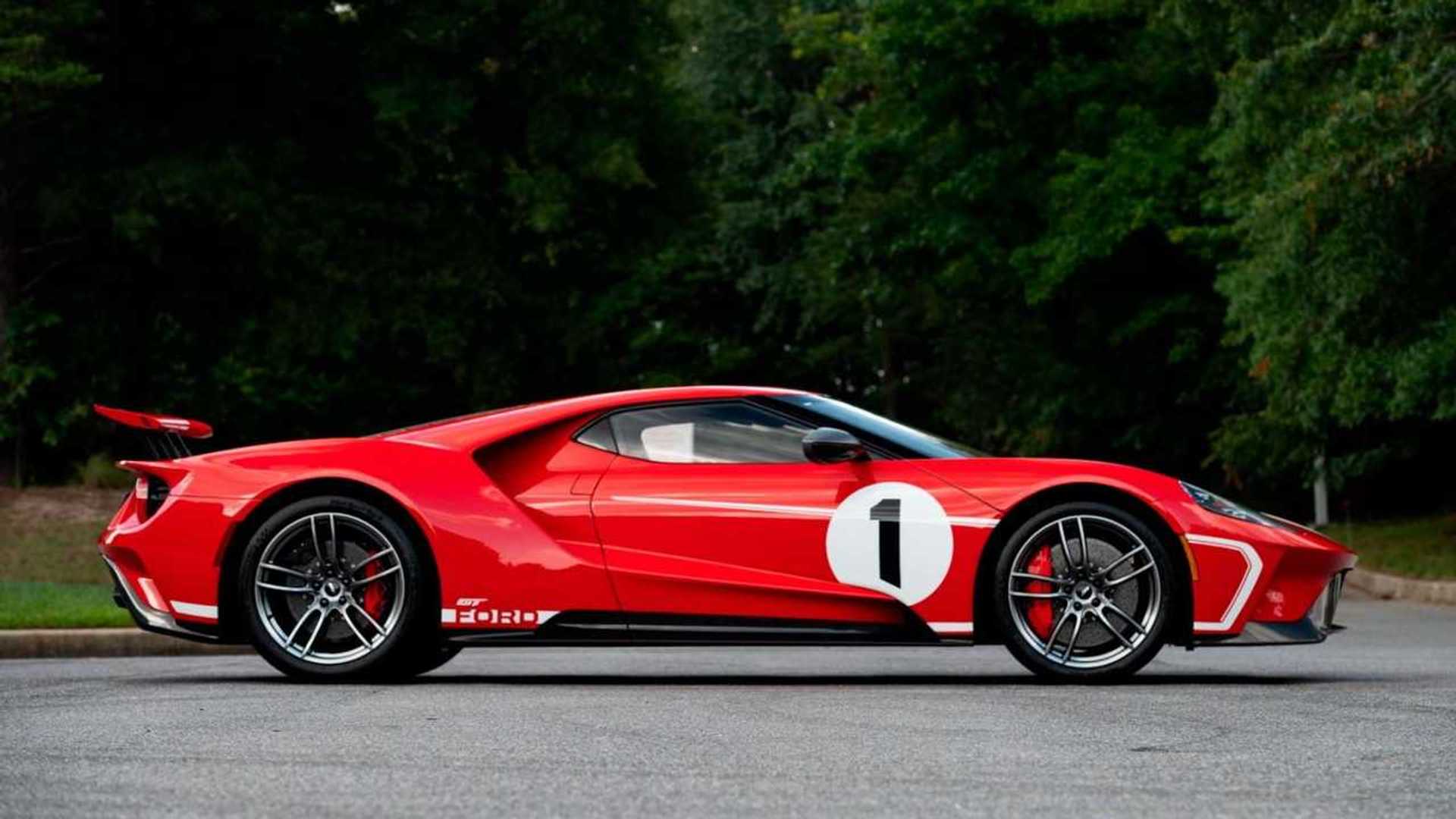 Fotos - A subasta un Ford GT’67 Heritage Edition con solo 11 km | BMW ...