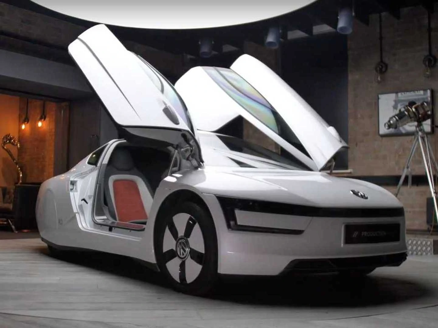Volkswagen Xl1 Concept First Drive Review Car And