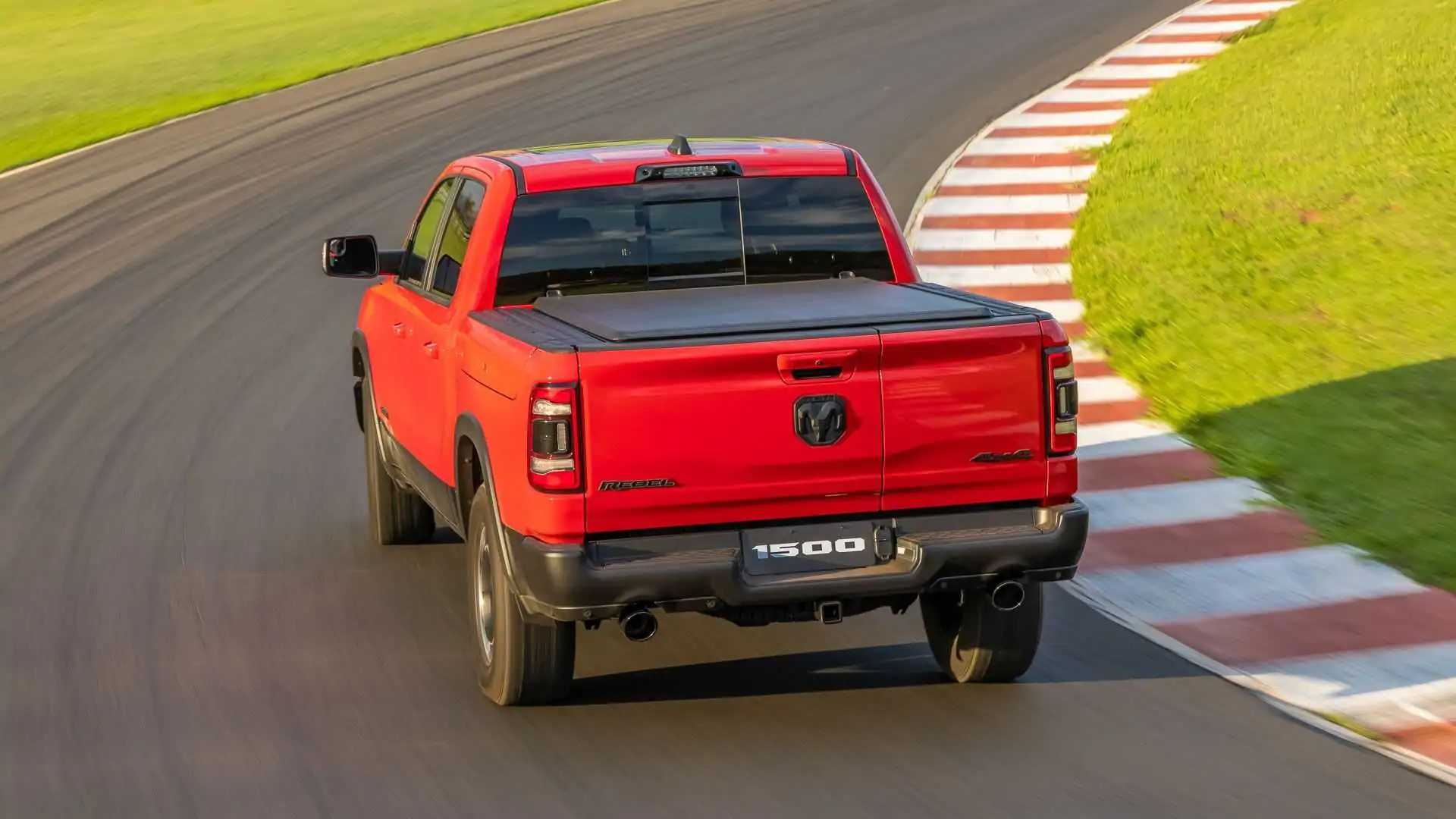 Primeiras impressões: RAM 1500 Rebel é superpicape com pegada de carro ...