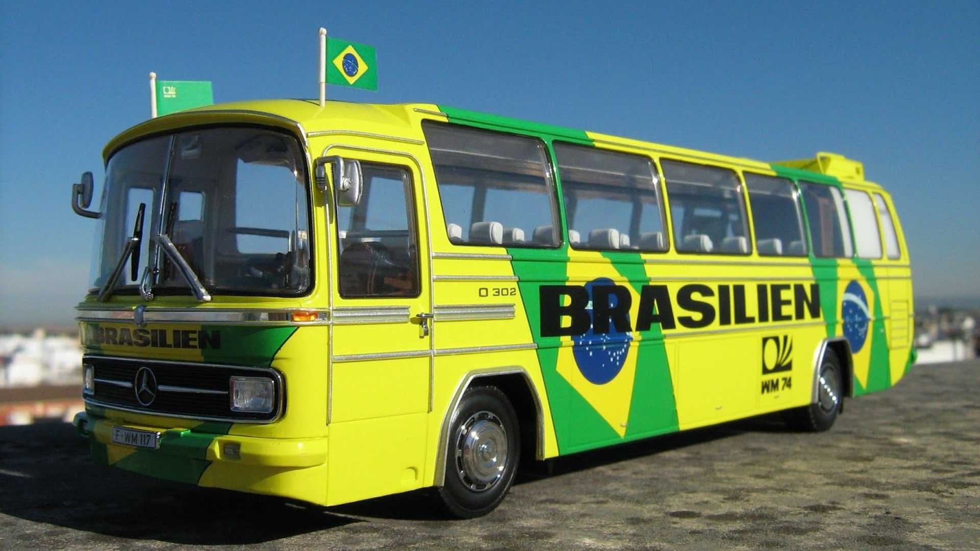 El Mercedes-Benz que transportó a Brasil en el Mundial ´74