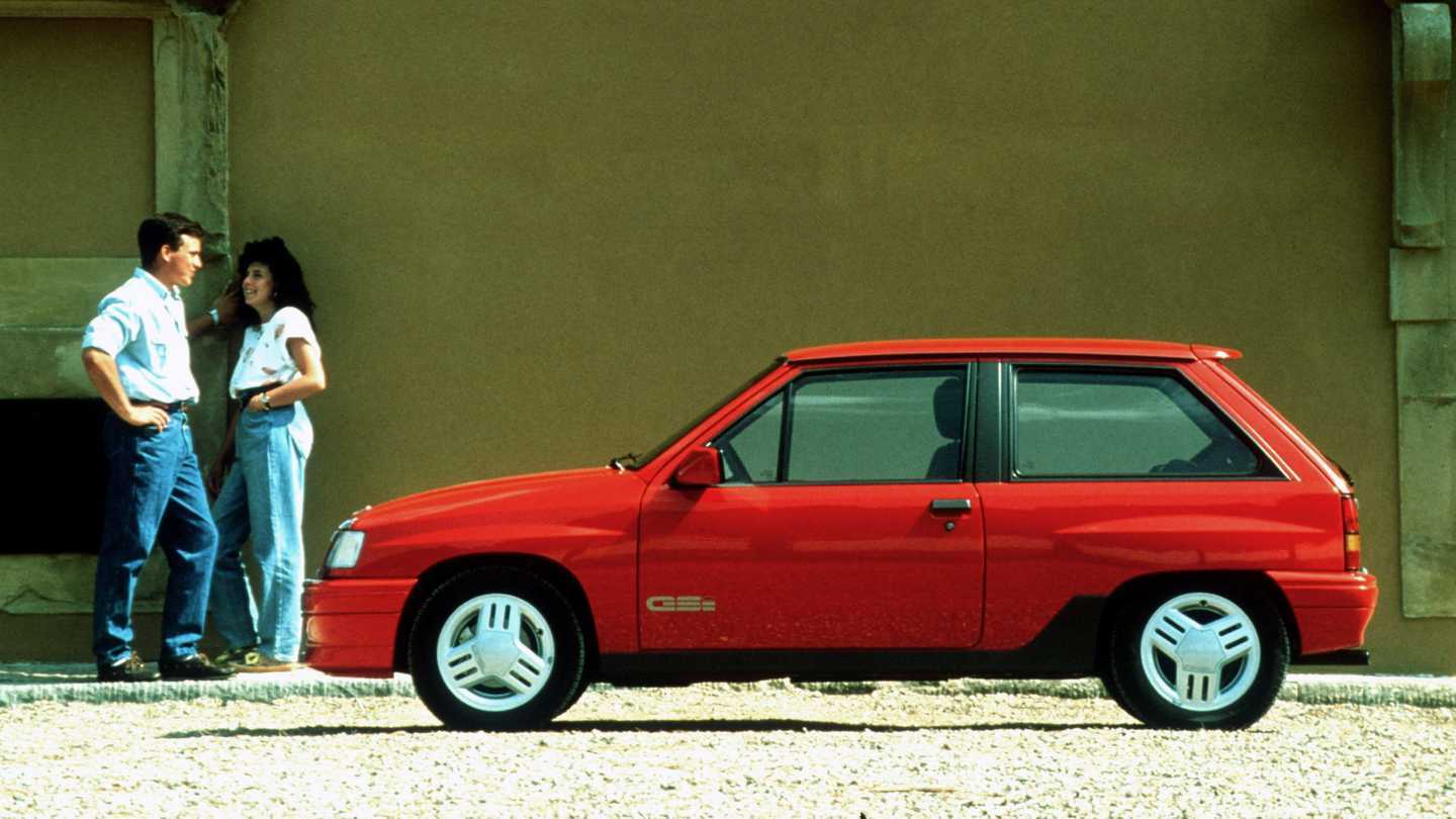 História automotiva: Opel Corsa 'A', a aposta contra Fiesta, Polo e Uno