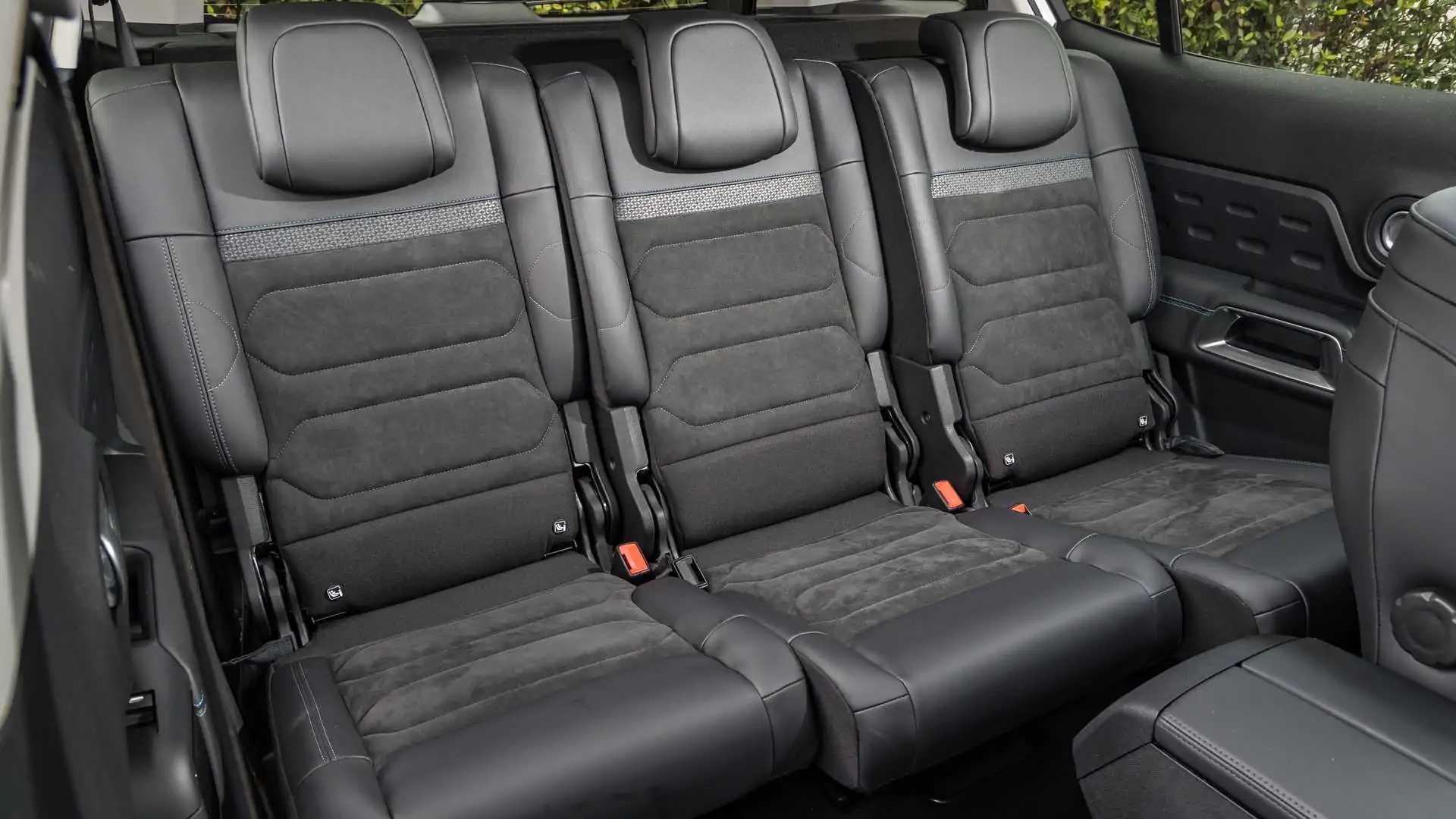 Citroen C5 Aircross: interni, bagagliaio, consumi, come va,