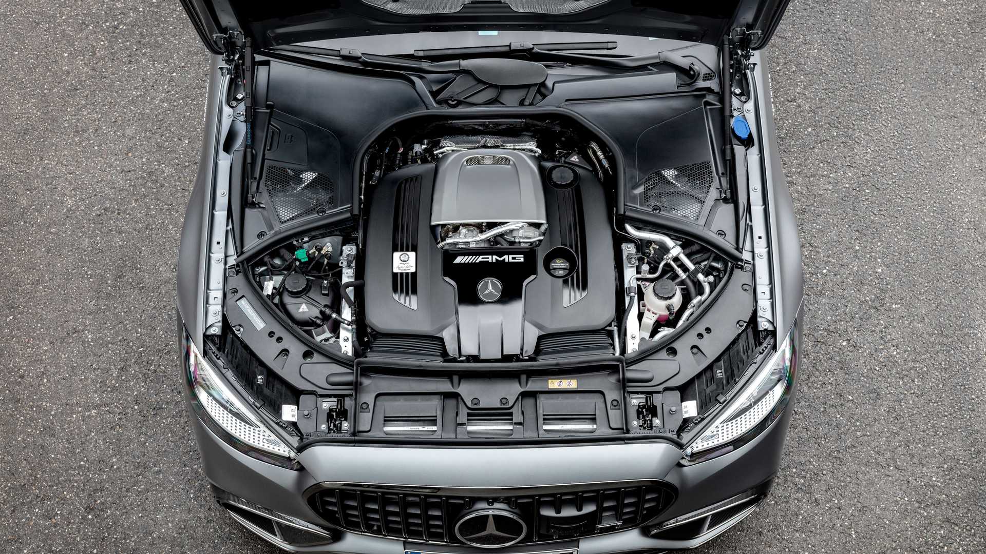 Mercedes-AMG S 63 E Performance: belva ibrida plug-in da 802 CV
