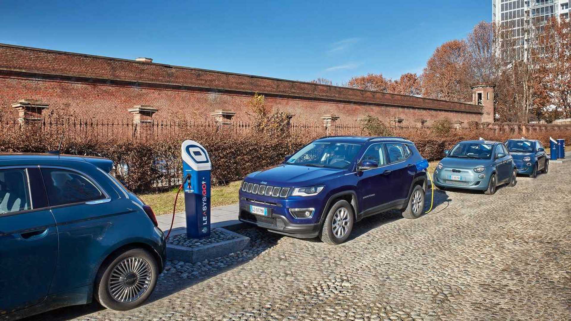 Leasys vuole aprire a tutti le sue colonnine: si parte da Torino