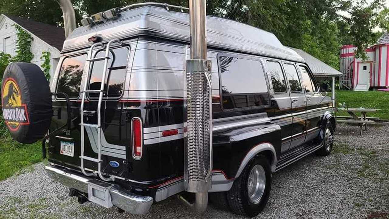 Radical Dually Van Has Real Exhaust Stacks And A 60-Gallon Tank ...