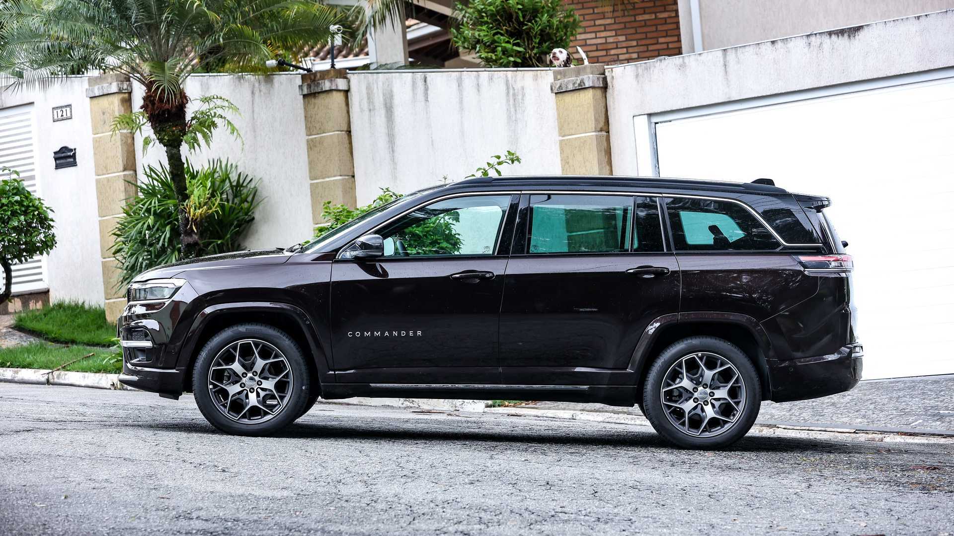 Teste Jeep Commander Overland 1.3T: Herança dos bons tempos