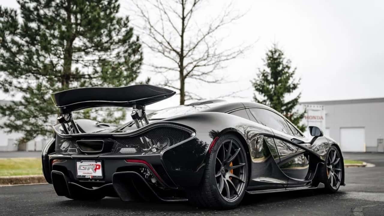 Are High End Supercars Worth The Investment Risk? – Supercar Investing