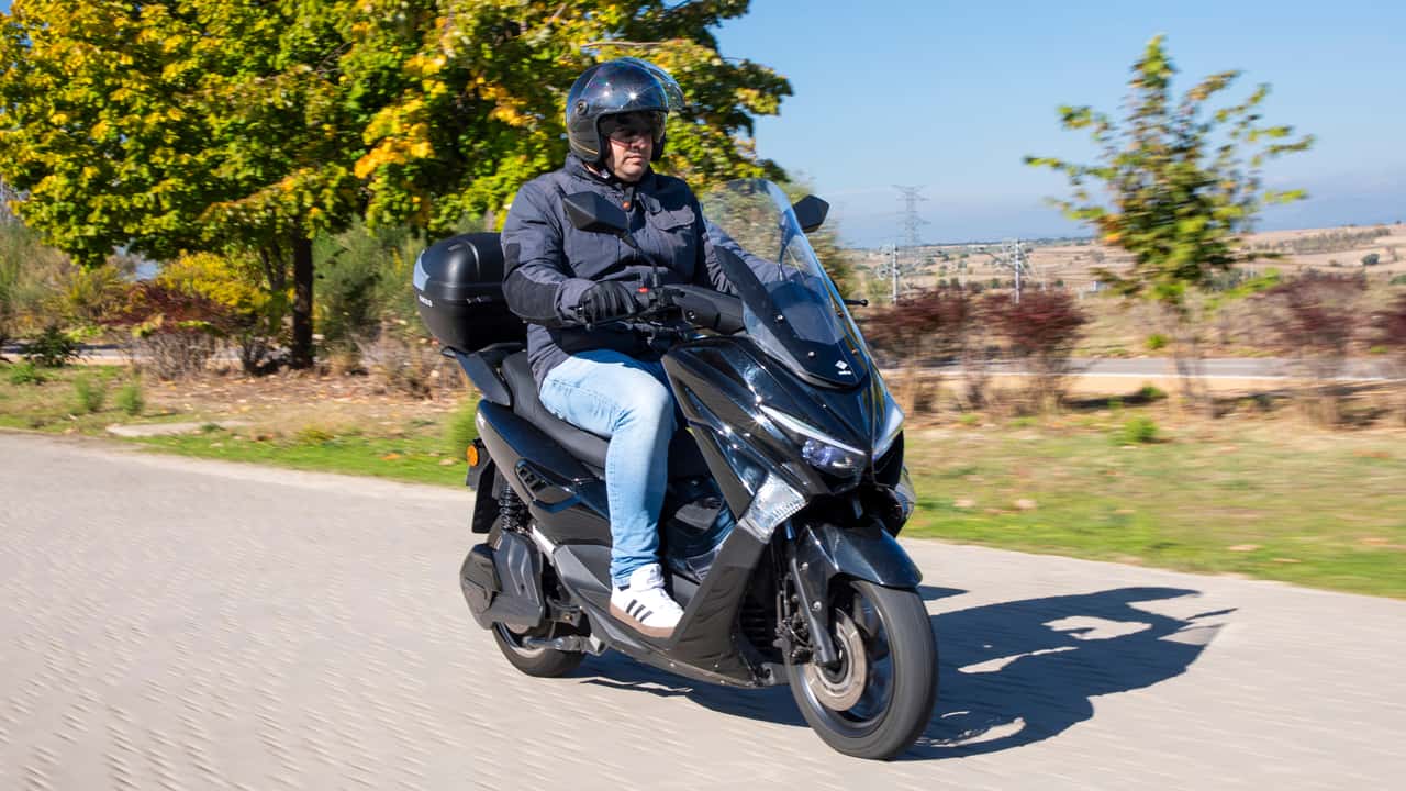 Velca ONE, el scooter eléctrico con hasta 220 kilómetros de autonomía