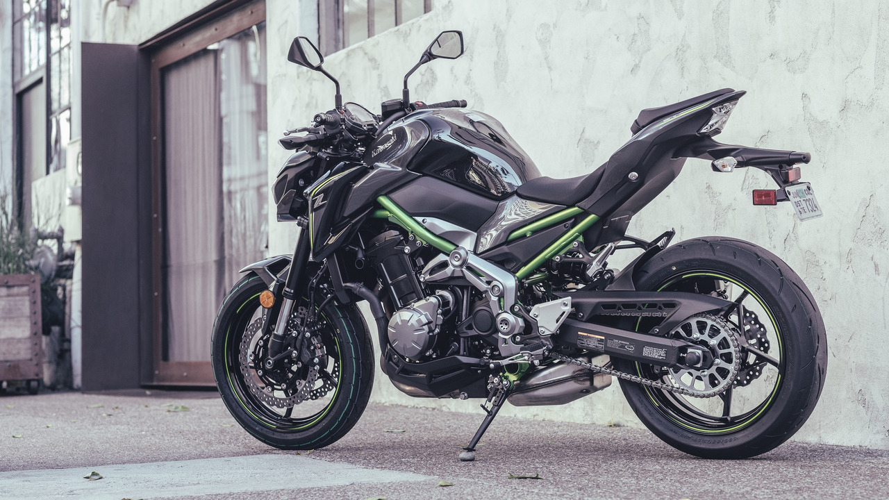 First Ride: 2017 Kawasaki Z900