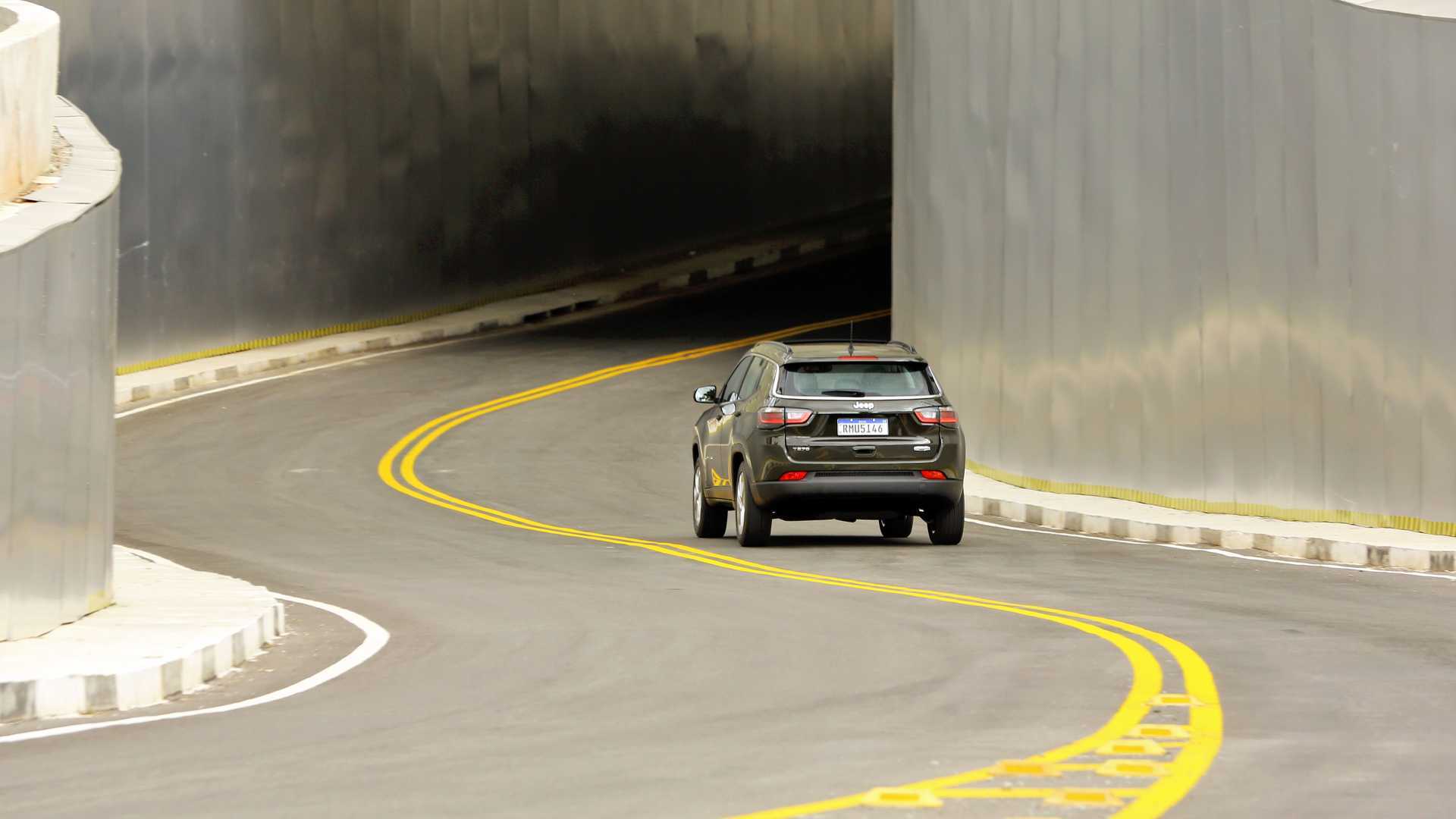 Teste: Jeep Compass Longitude 1.3T 2022, pronto para a briga