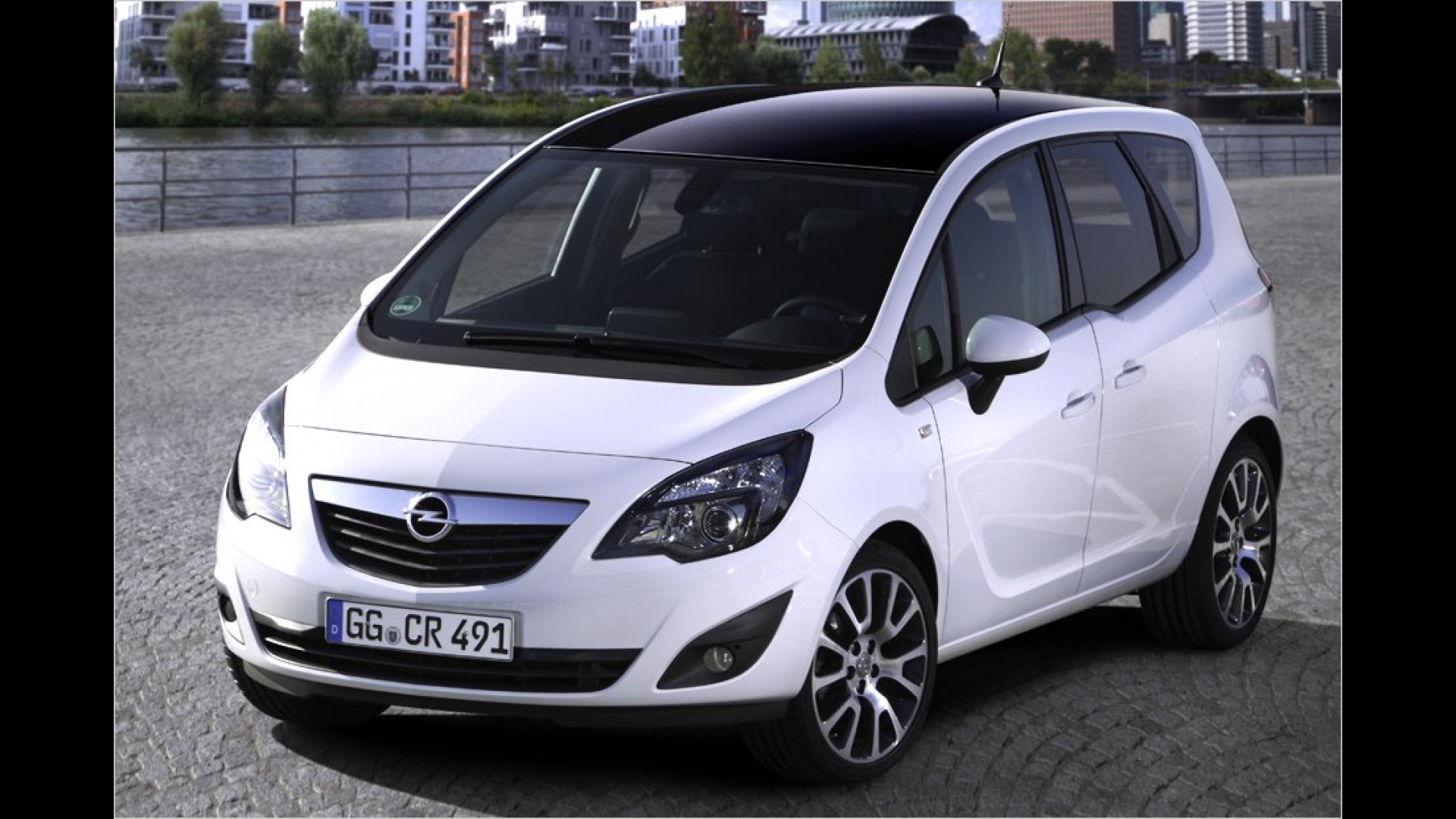 Opel Astra Color Edition