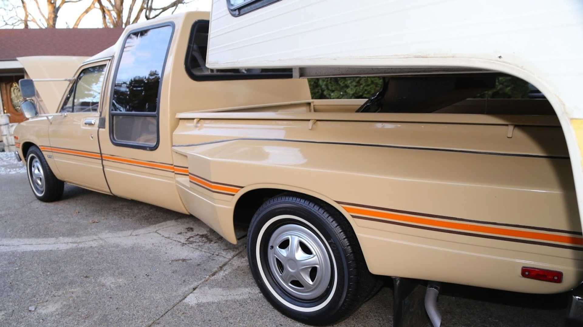 Camp ‘80s-Style In This Rare Toyota Sunrader Dually Fifth Wheel Combo