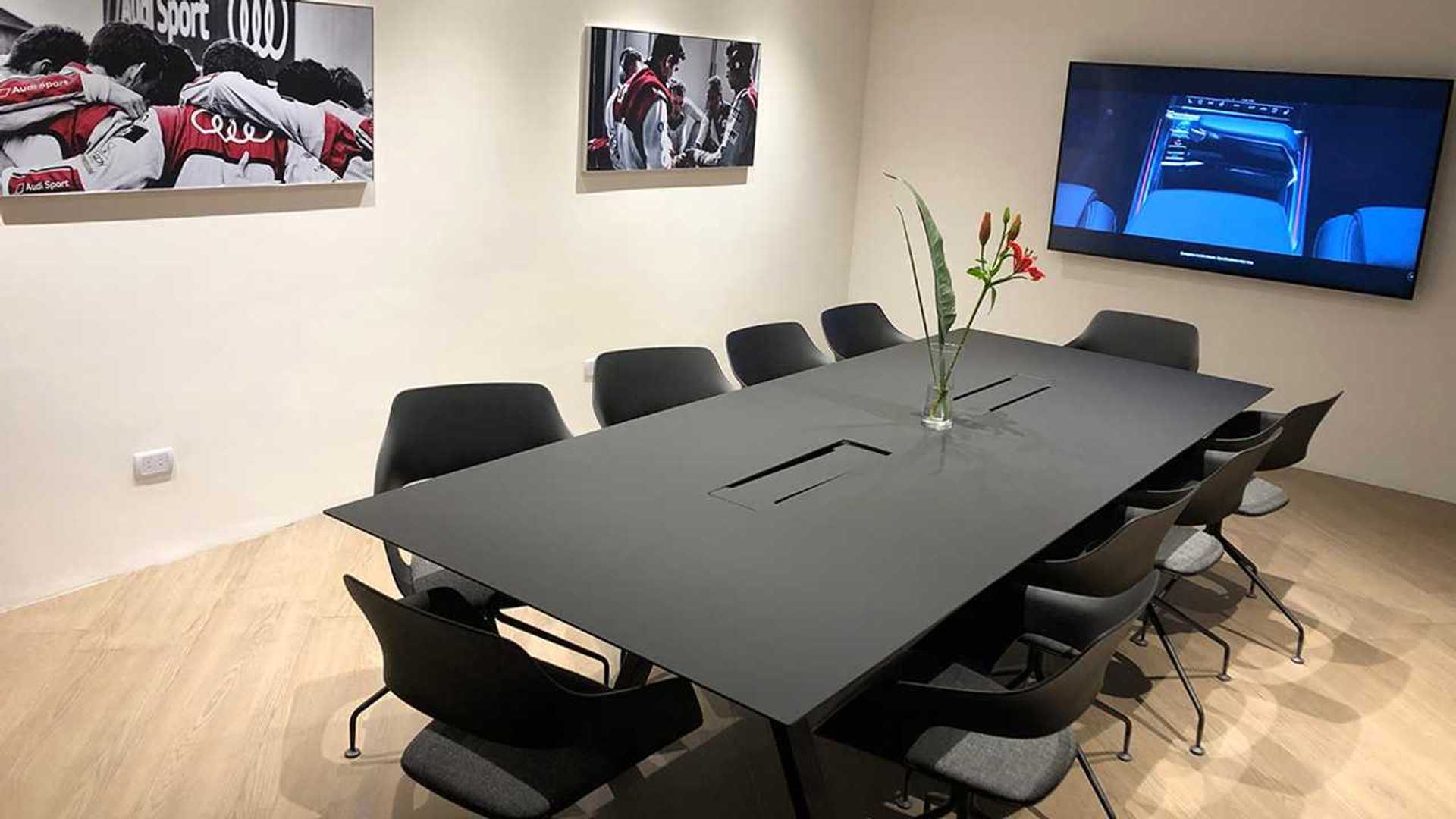 Chau Rond Point, hola Audi Lounge: así es la nueva Torre de los Anillos ...