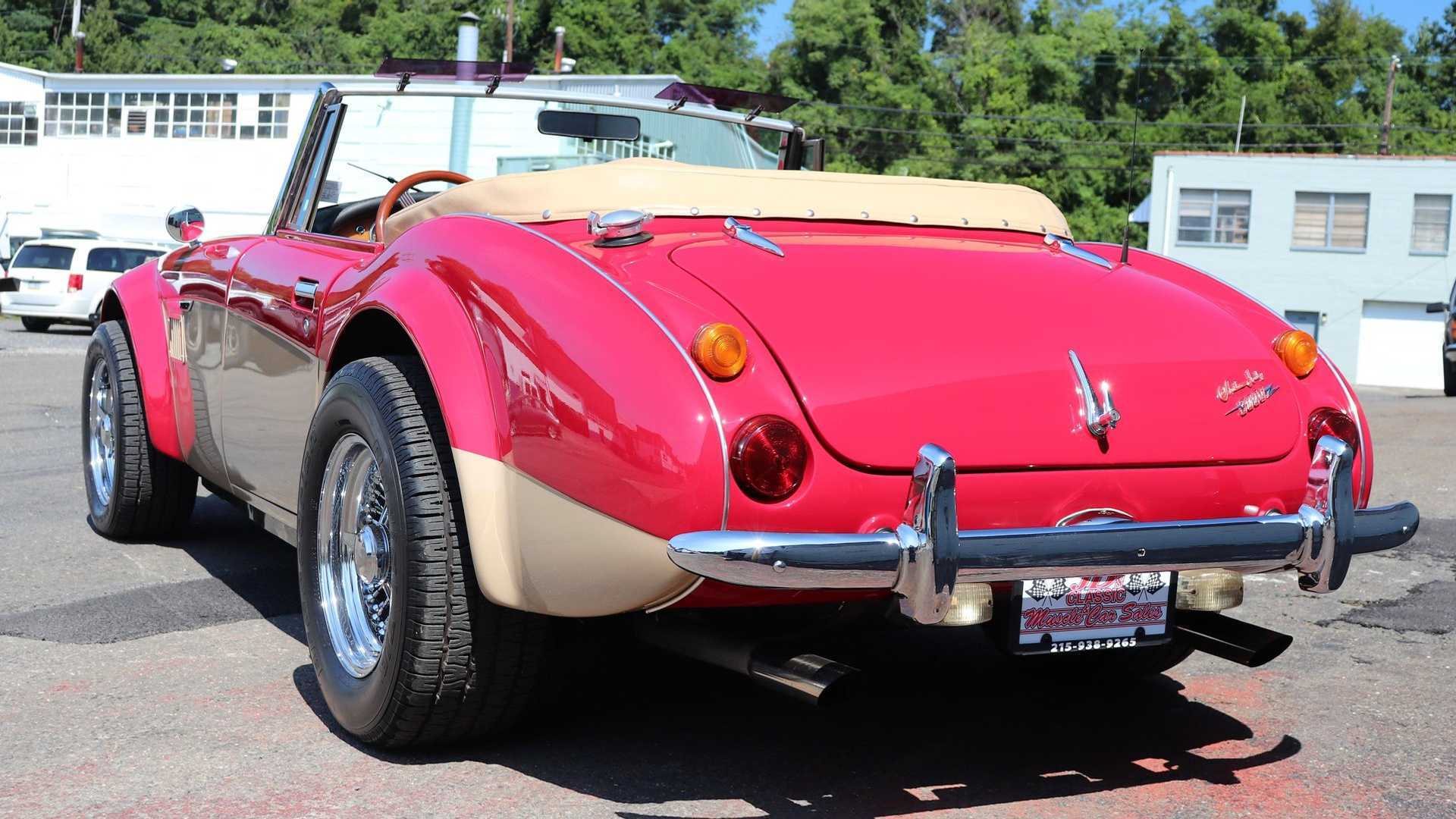 Austin-Healey 3000 Replica Rocks British Style With American Muscle ...