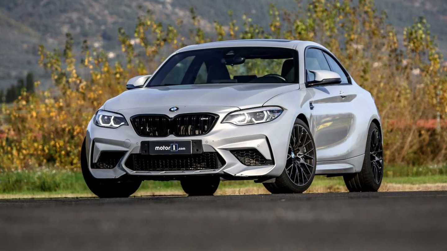 Vidéo - La BMW M240i (G42) tient tête à la M2 Competition (F87)