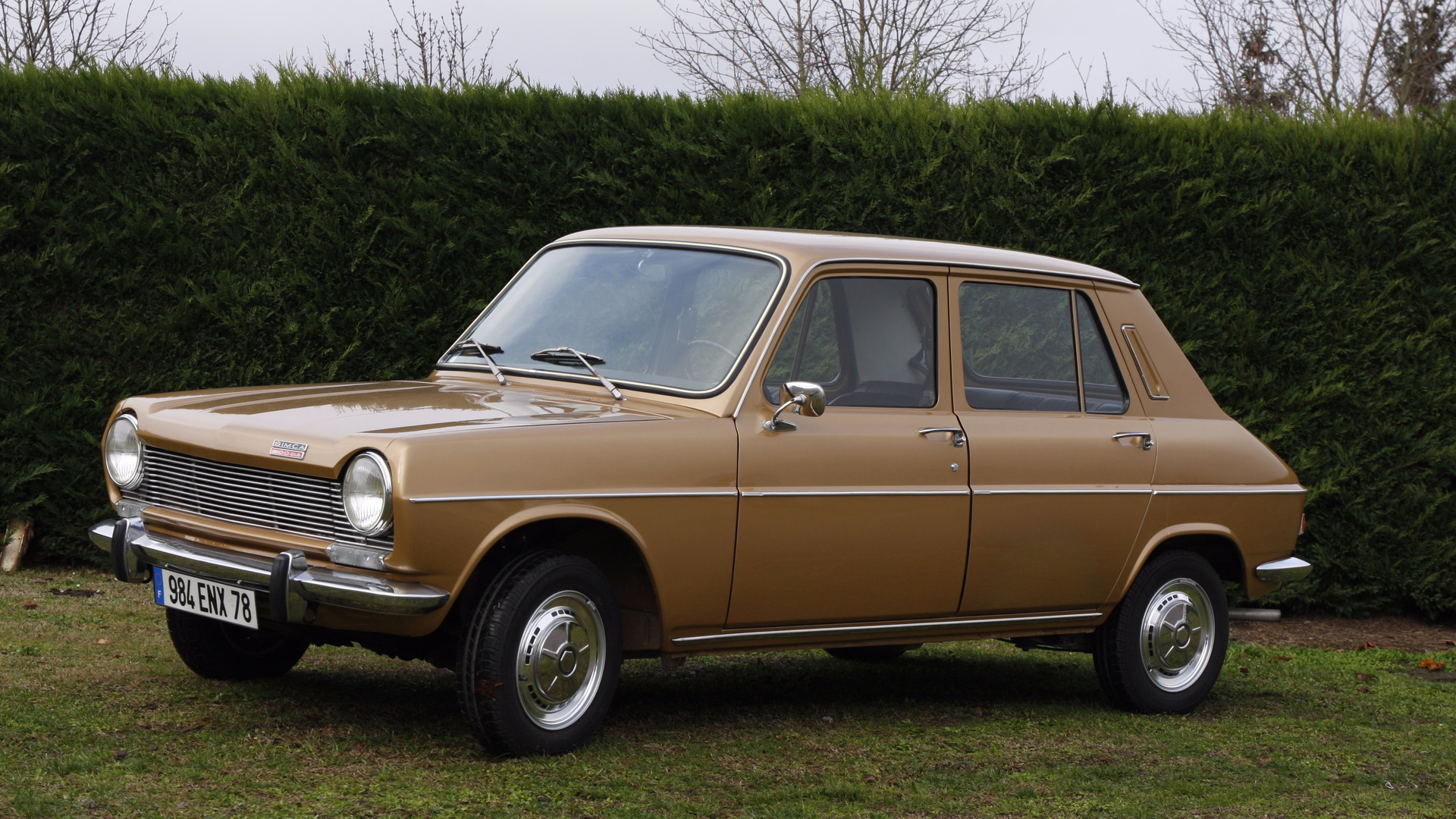 Rétromobile - Plus d'un siècle d'histoire sur le stand Peugeot