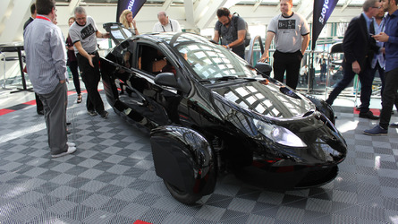 Los Angeles 2016 - Elio E1c, l'étrange voiture à 3 roues