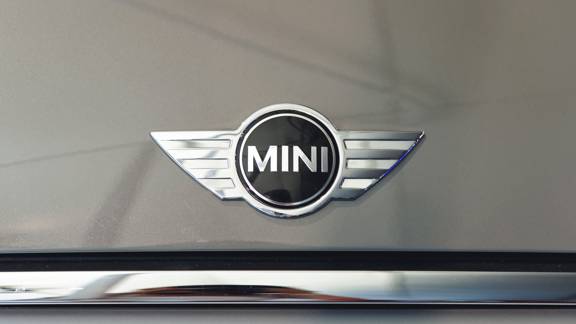 Mini Cars, News and Reviews | Motor1.com