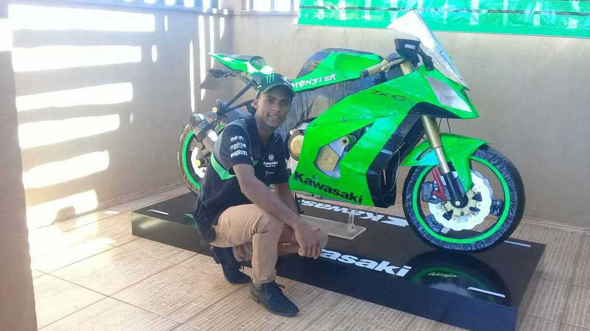 Next-Level Papercraft: Watch A Cardboard ZX-10R Being Built