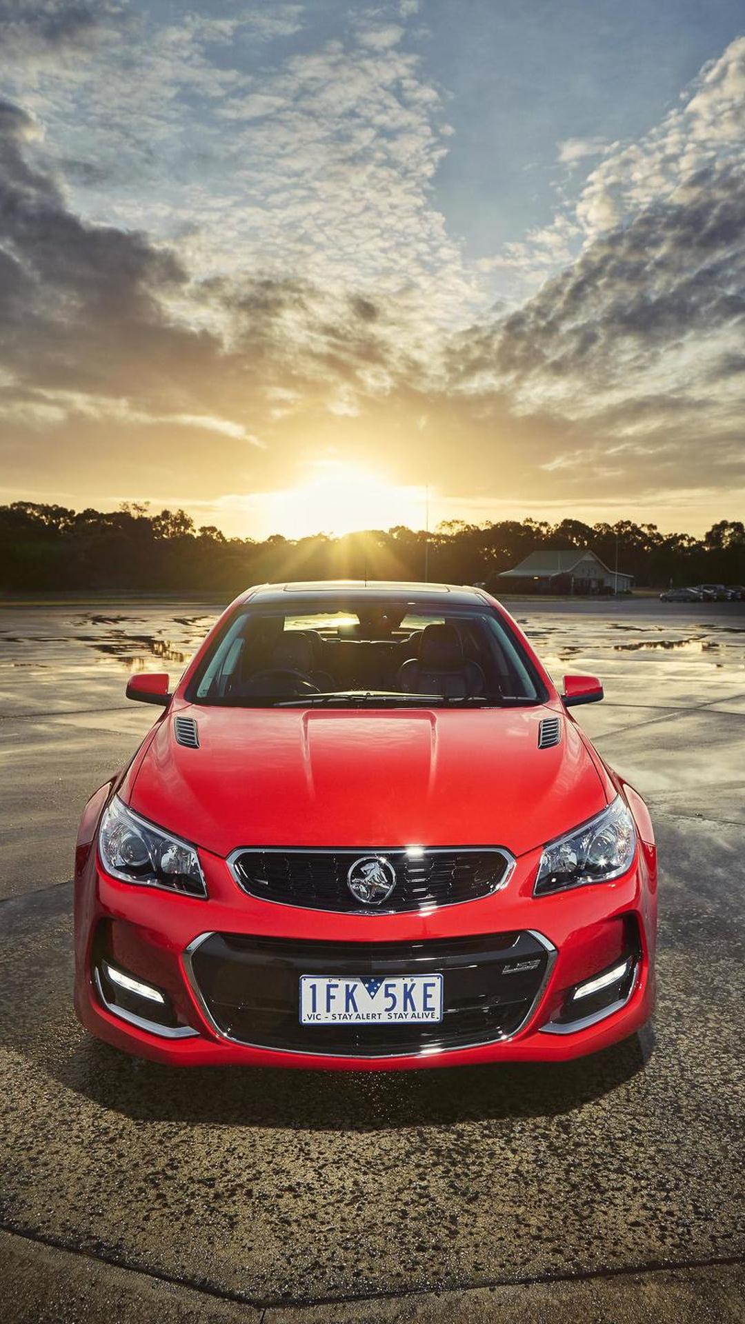 Holden Commodore VFII revealed with 413 PS V8 6.2-liter LS3 engine