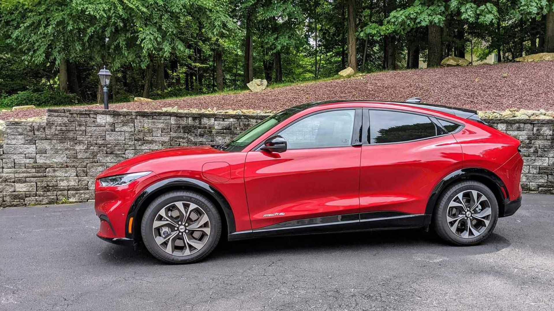 What's The Real World Highway Range Of Today's Electric Cars? We Test ...