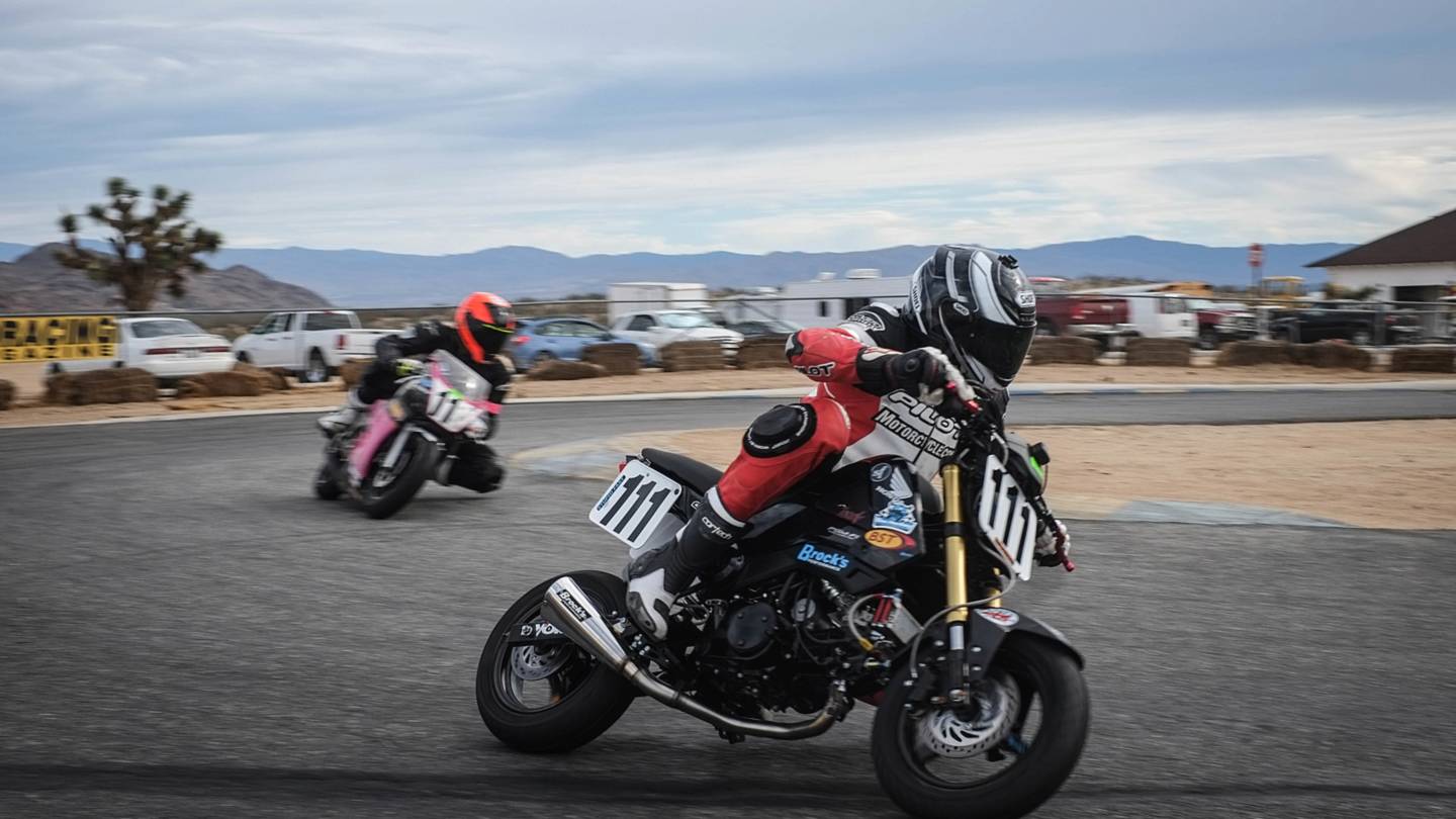 Mini-Moto LeMans - The UMRA 24 Hour Endurance Race