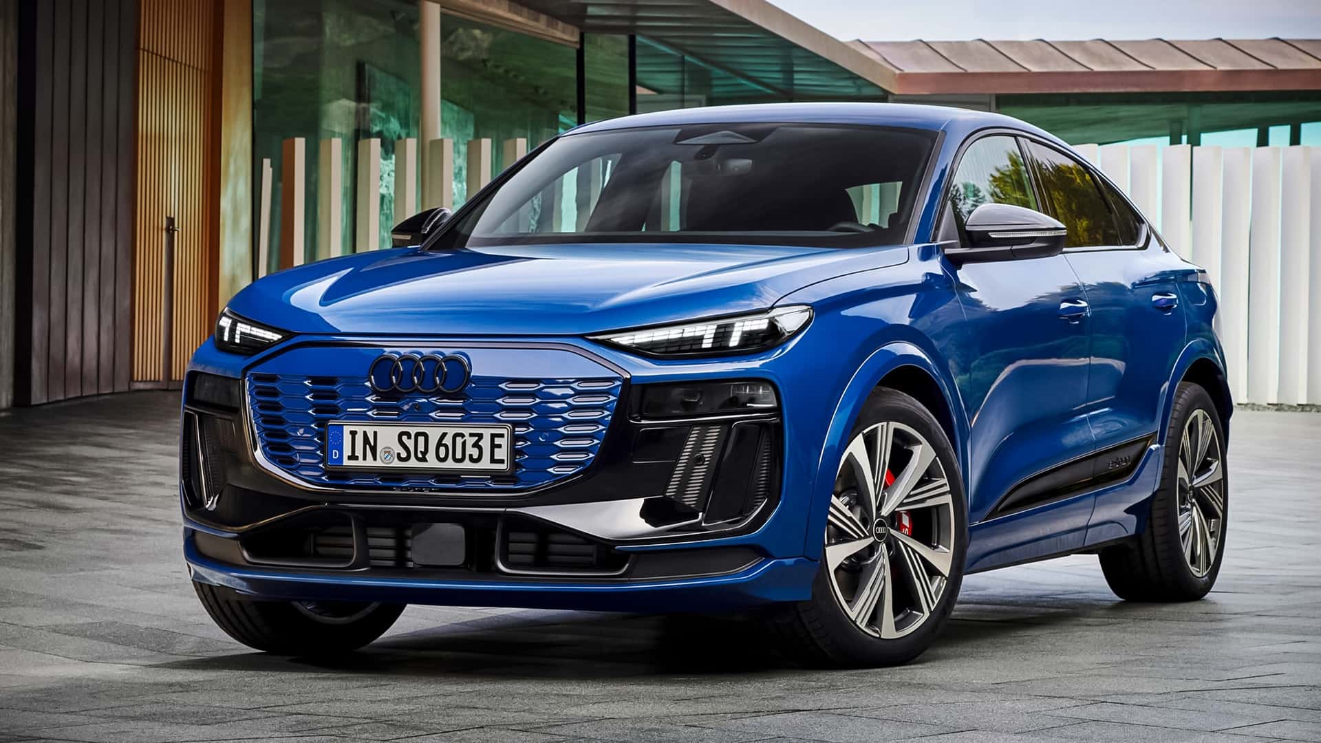 Audi SQ6 Sportback e-tron 2026 já está nas lojas por R$ 684.990