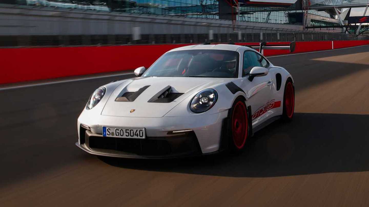2023 Porsche 911 GT3 RS First Drive Review: System Of A Down(Force ...
