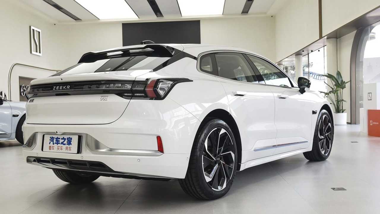 Carro elétrico premium da Geely ganha edição com 1.032 km de autonomia