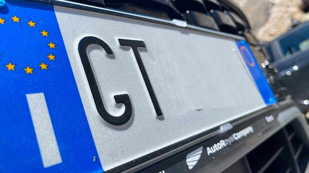 La targa GT che tutti vogliono avere, ma che non si può scegliere