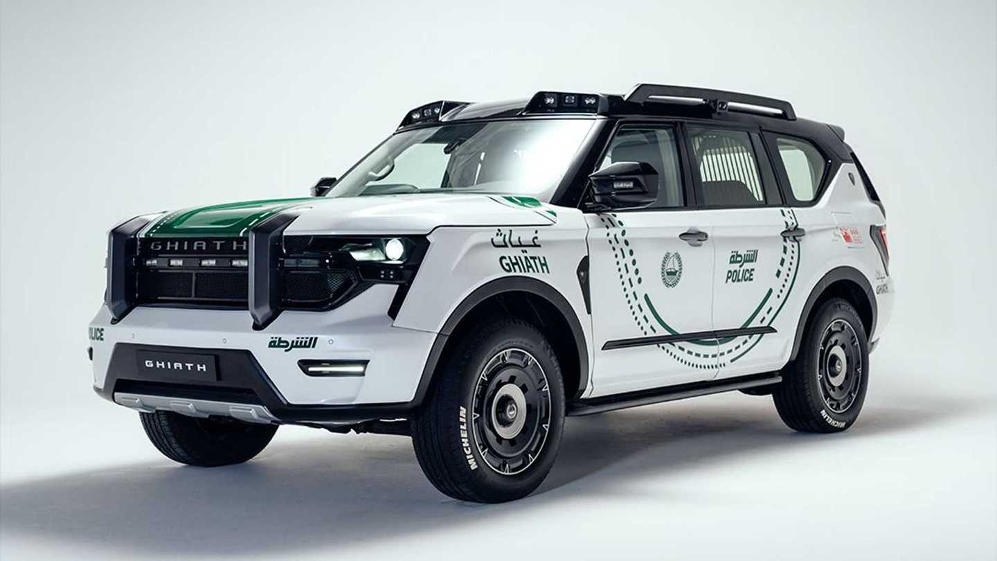 La police de Dubaï a un nouveau SUV, le Ghiath Smart Patrol