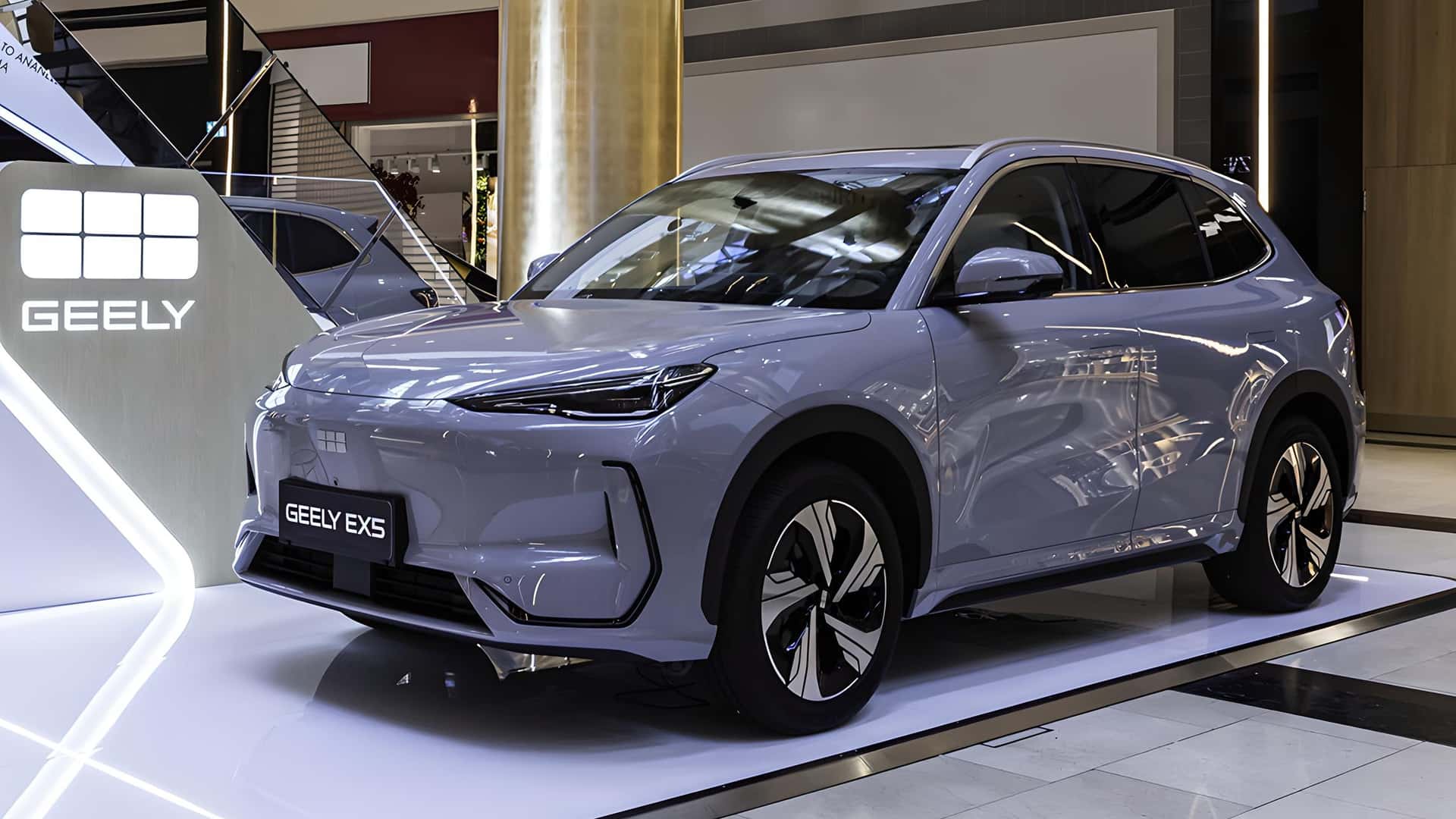 Geely EX5: 1º lote do SUV elétrico chega ao Brasil antes da estreia