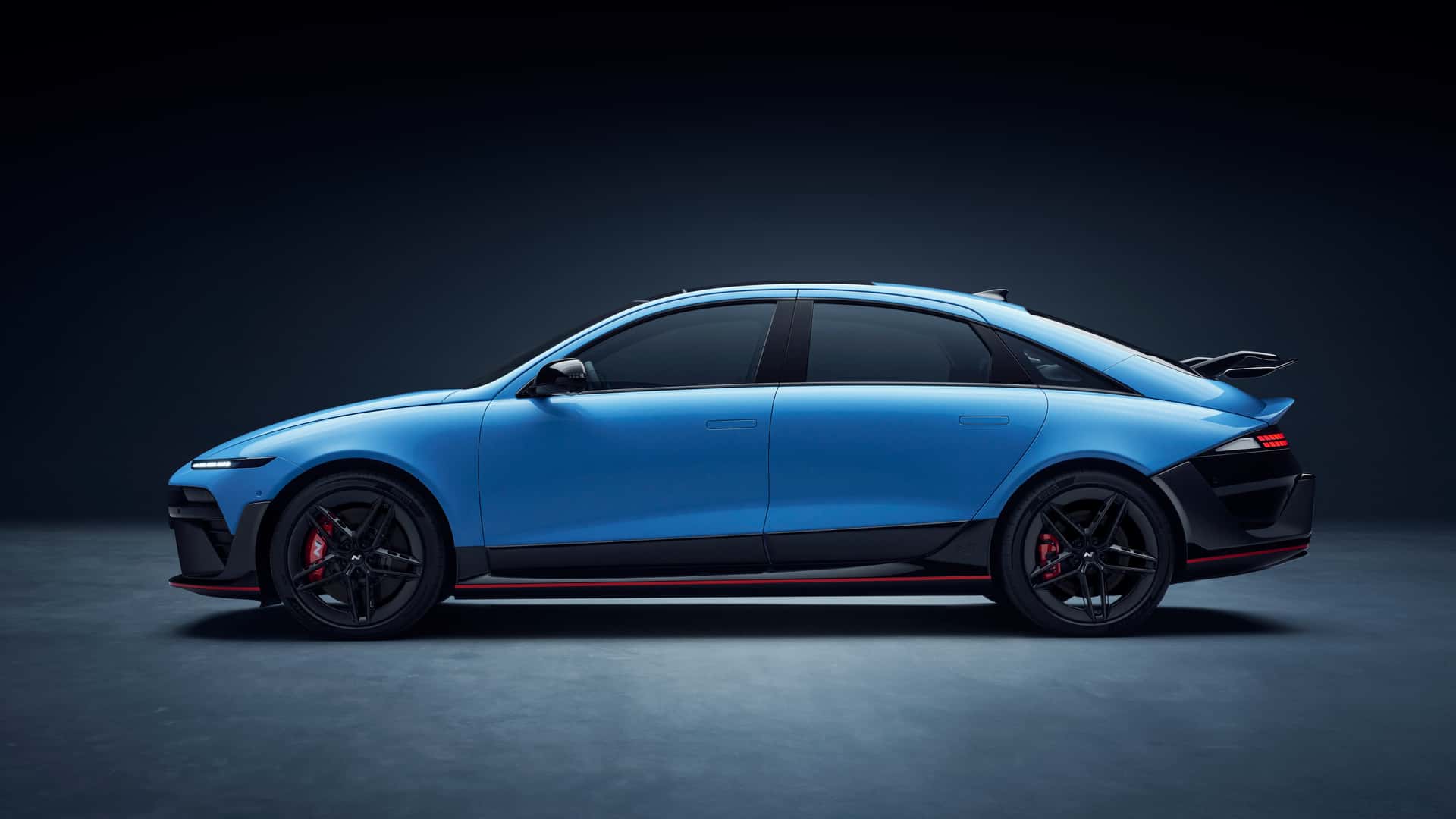 Les constructeurs croient-ils encore aux VE ? Oui, mais ils revoient ...