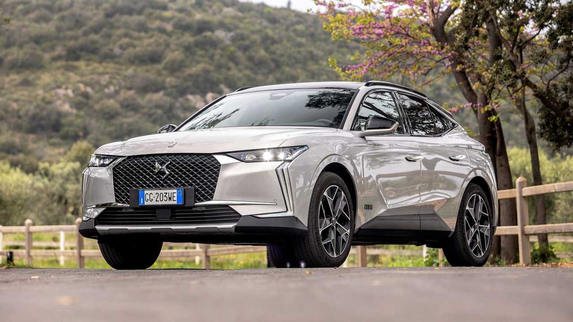 DS 4 ibrida plug-in, la prova dei consumi reali