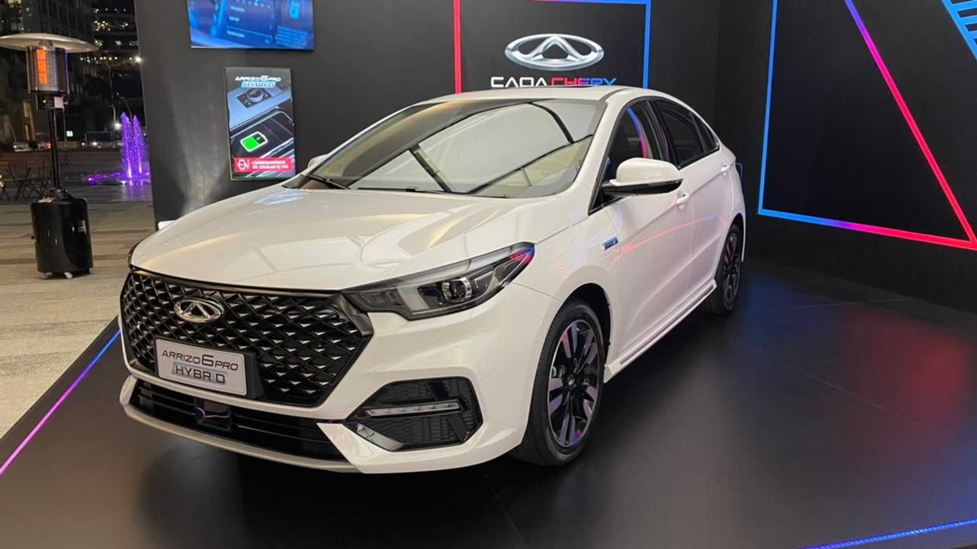 Caoa Chery confirma Tiggo 7 Pro Hybrid nacional e elétrico iCar para ...
