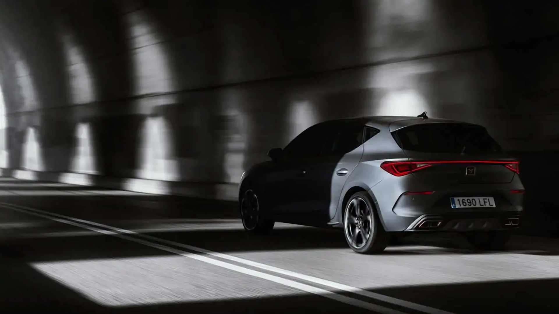 El CUPRA León 2.0 TSI 245 CV DSG, desde 41.060 euros