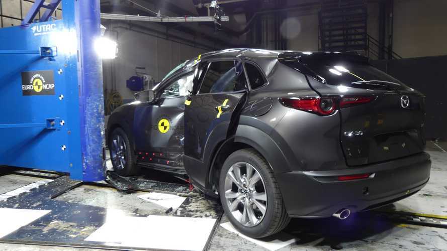 Crash test Euro NCAP: 5 stelle per Mazda, Mercedes e Ford, 4 per Opel