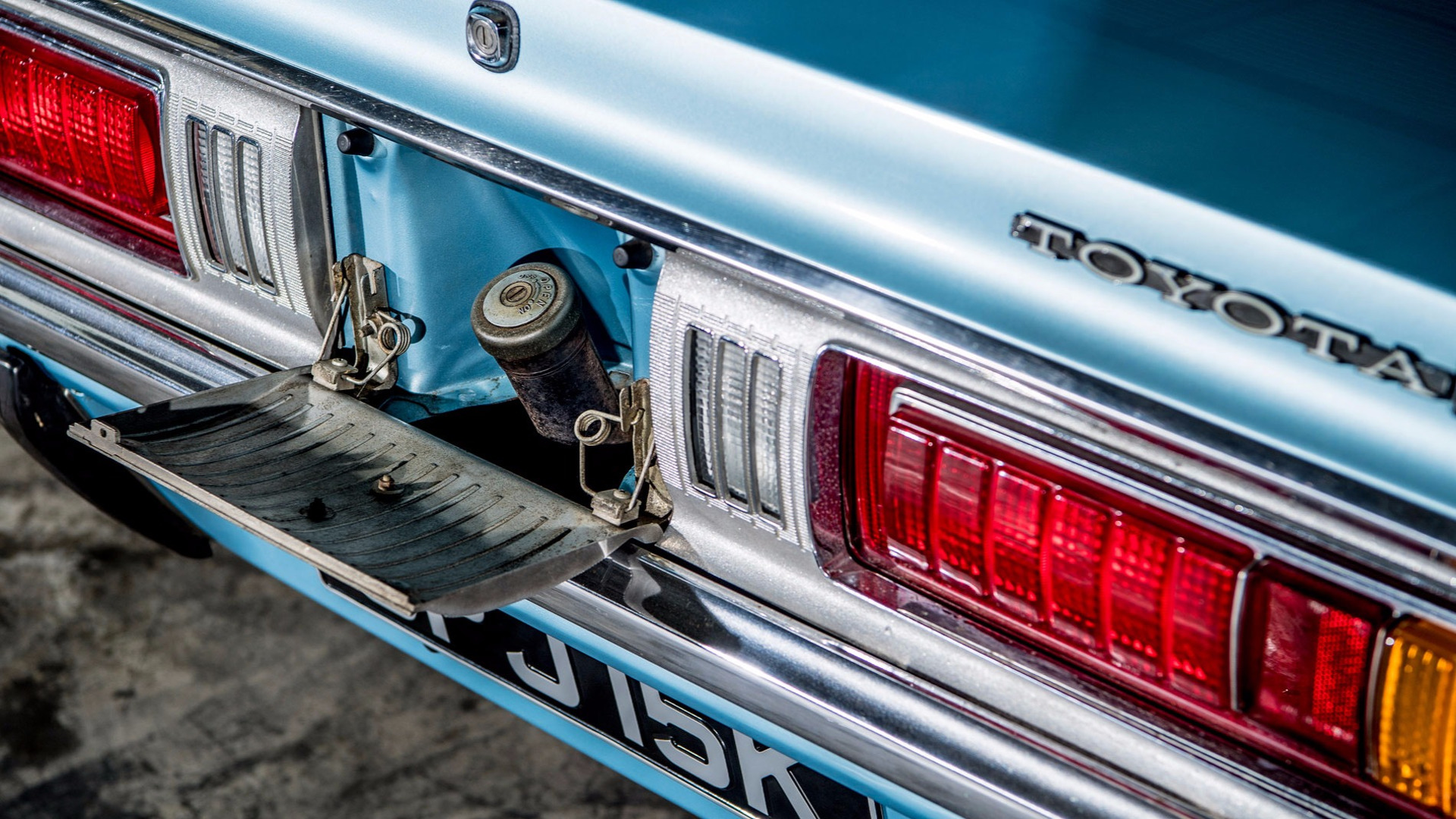 Rare 1972 Toyota Crown revived, reunited with family