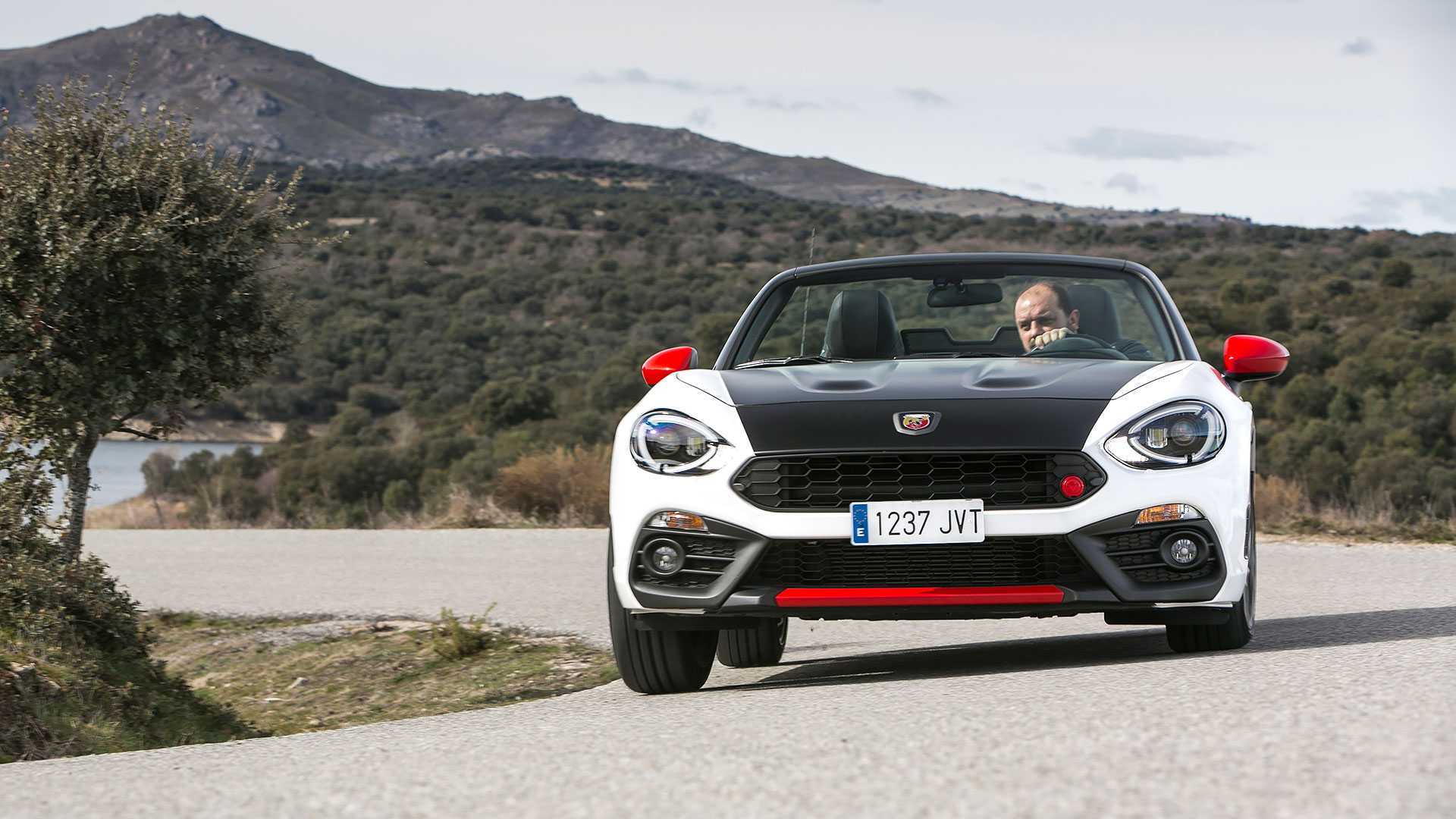 Prueba Abarth 124 Spider 2019: ante todo, deportivo
