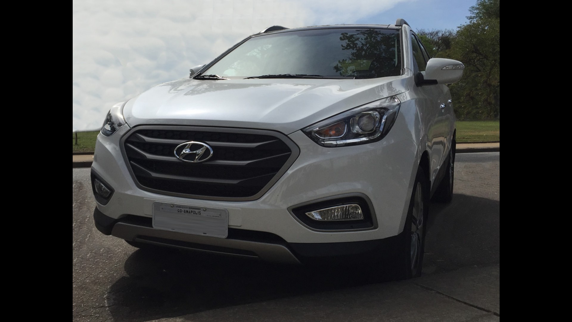 Hyundai lança ix35 2016 com novo visual e três versões por R$ 99.990