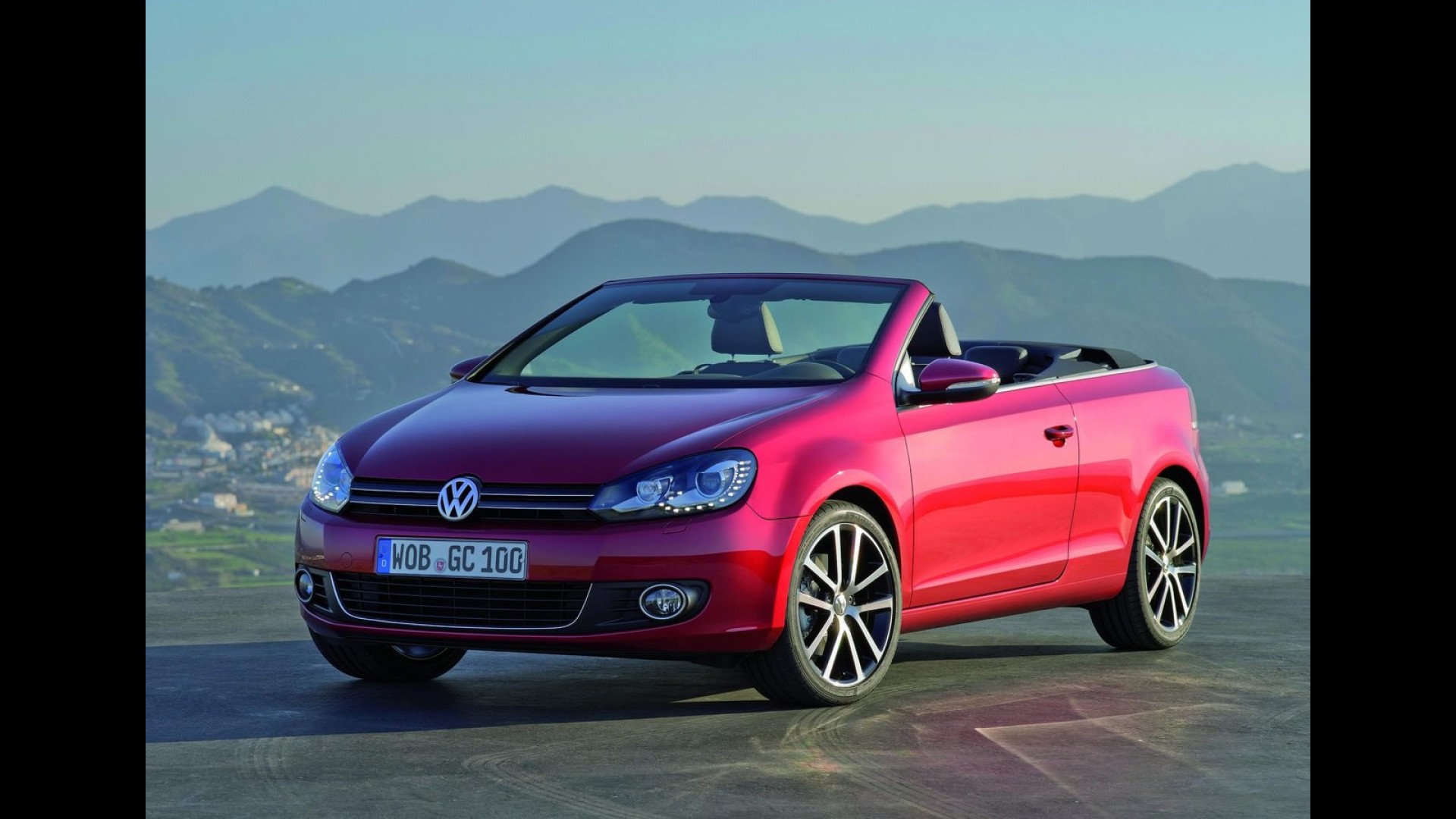 Volkswagen revela o Novo Golf Cabriolet (Conversível)