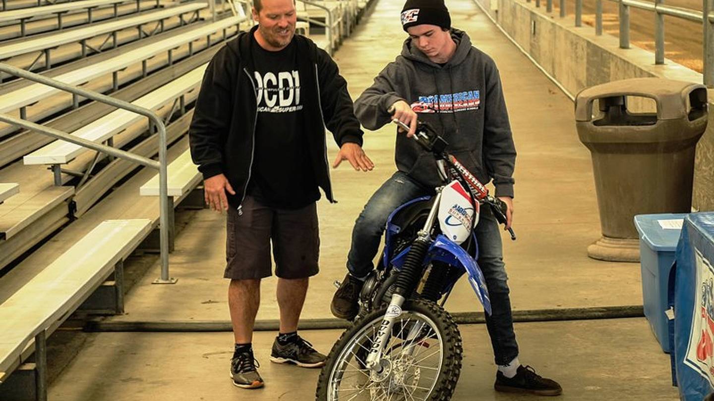 Sliding into 2017 - American Supercamp Flat Track School