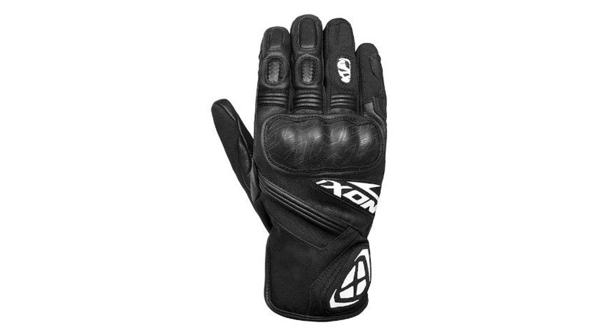 Ixon Gets You Ready For Spring With The New MS Rage Gloves