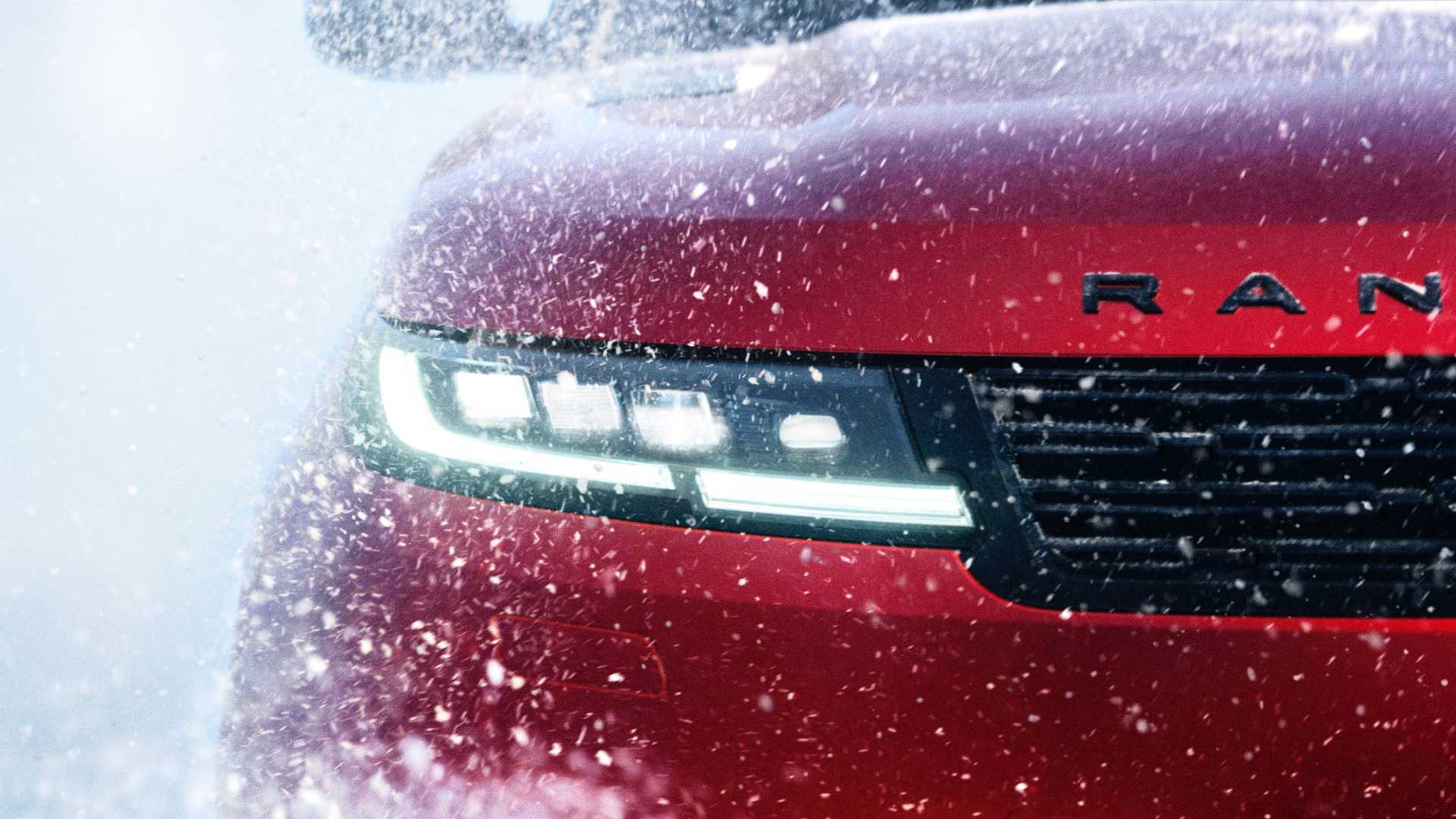 Land Rover promove experiência de direção na neve com Range Rover Sport
