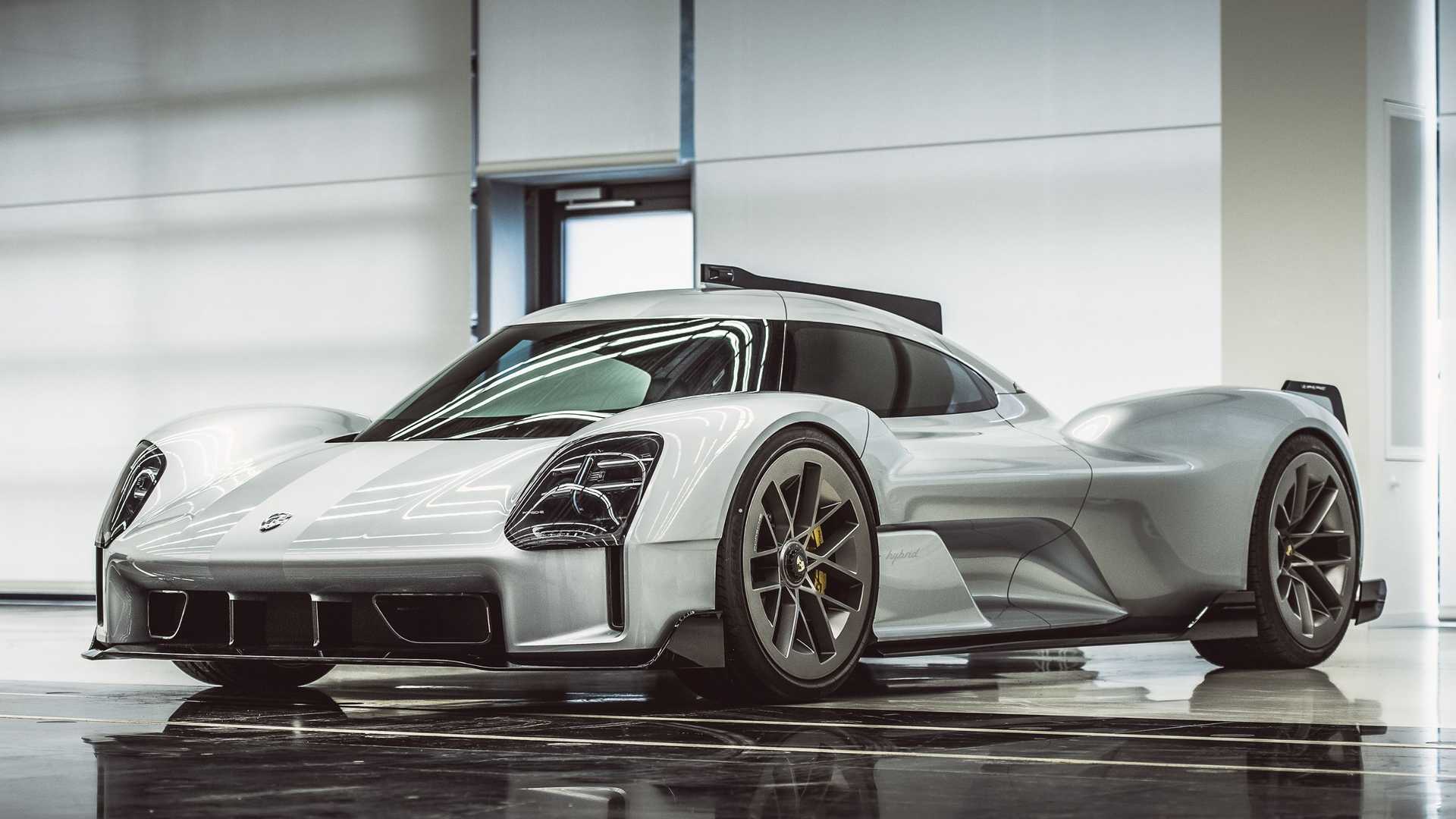 30 Future Supercars, Sports Cars, And Muscle Cars Worth Waiting For
