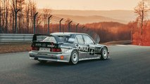 A subasta este genial Mercedes-Benz 190 E 2.5-16 Evolution II DTM