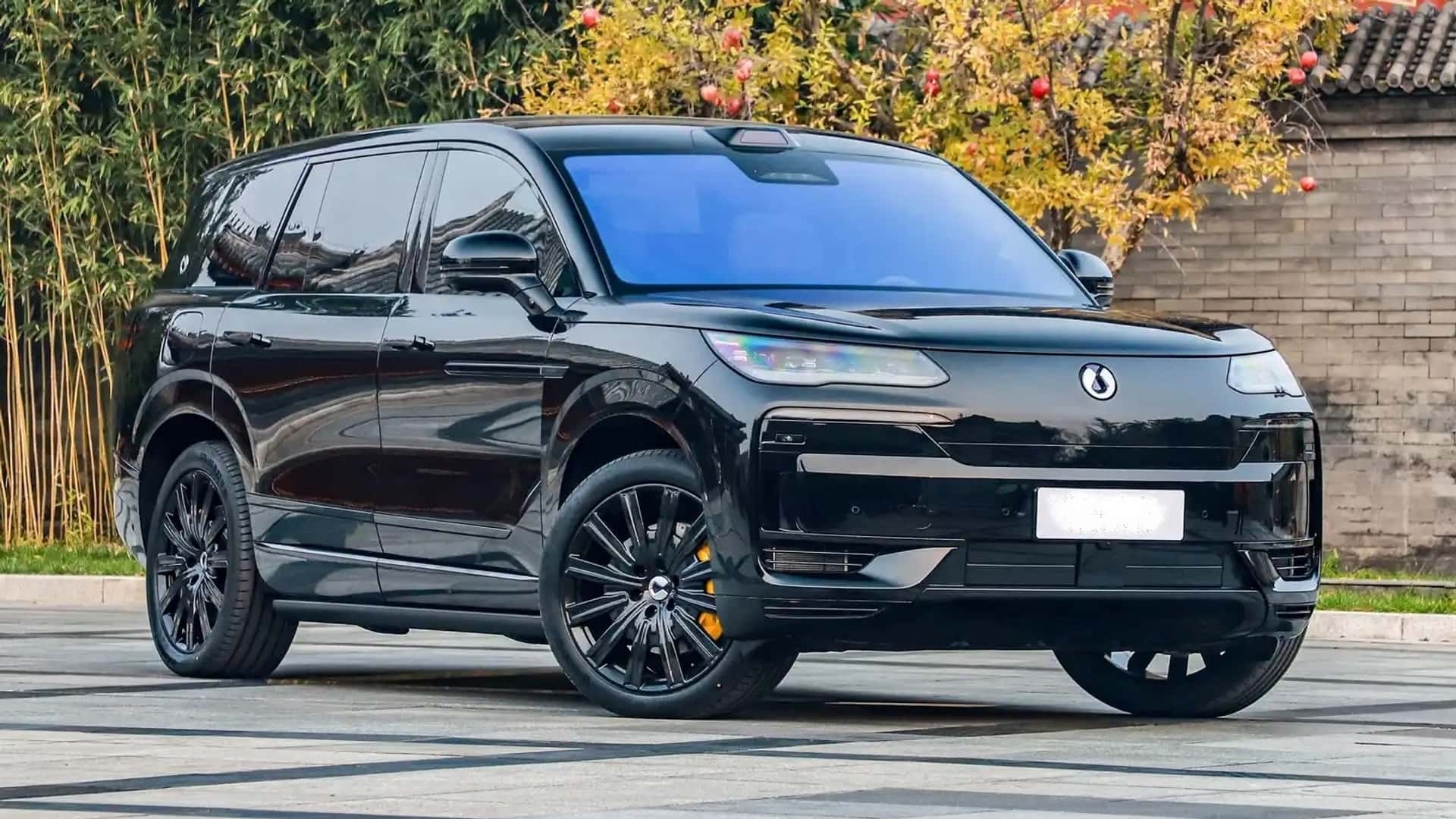 Denza N9: SUV híbrido plug-in da BYD estreia na China por R$ 355 mil